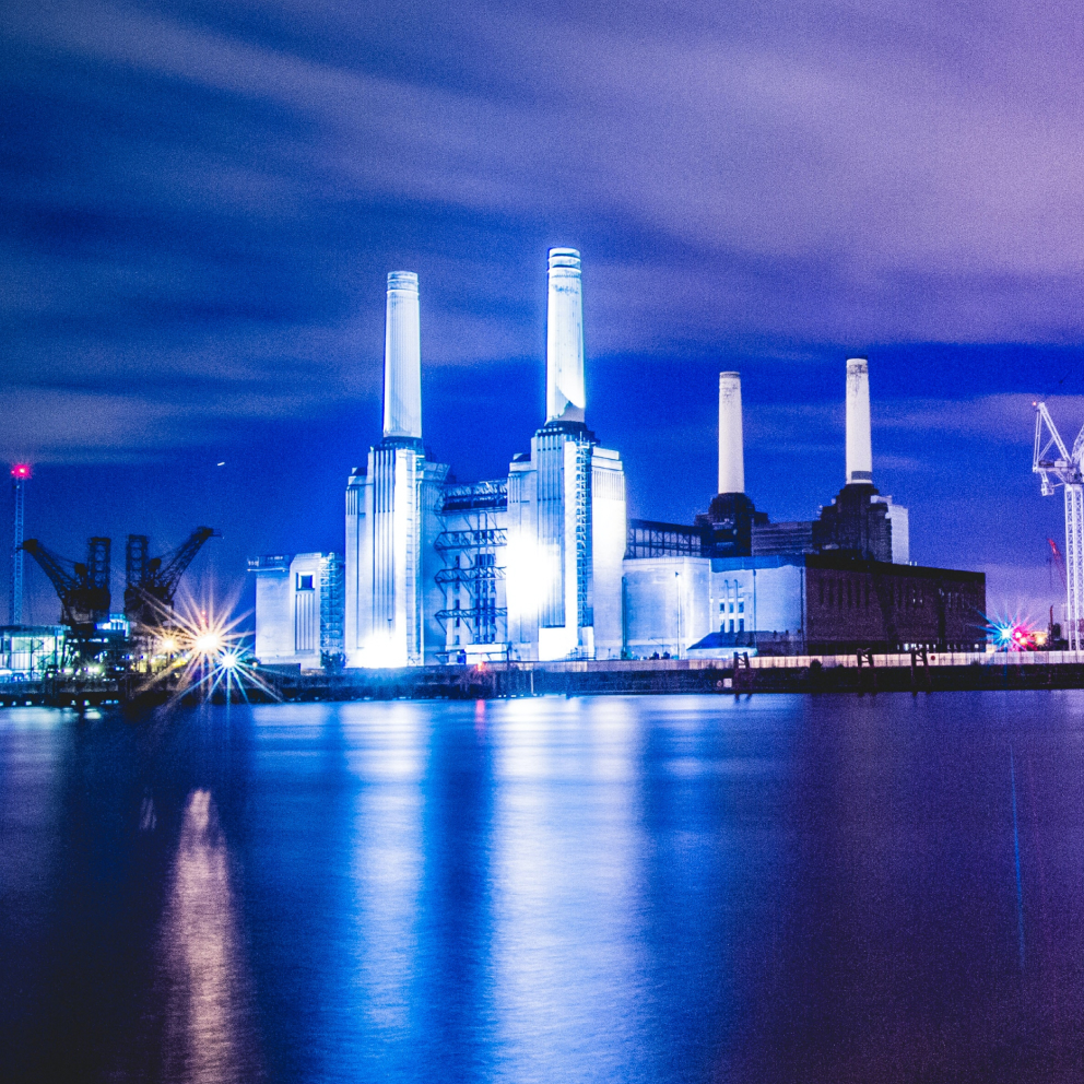 Battersea Power Station - Paris Baguette